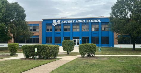 Worker Found Dead In Nj High School Causes Class Cancellations