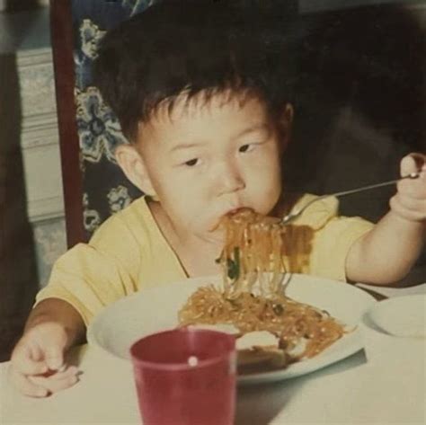 손흥민 애기때 사진 연예이슈 수다방 네모판