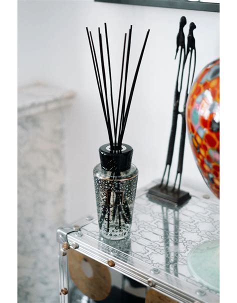 22 2 Baobab Diffuser Black Pearls Montulet Luxury Menswear