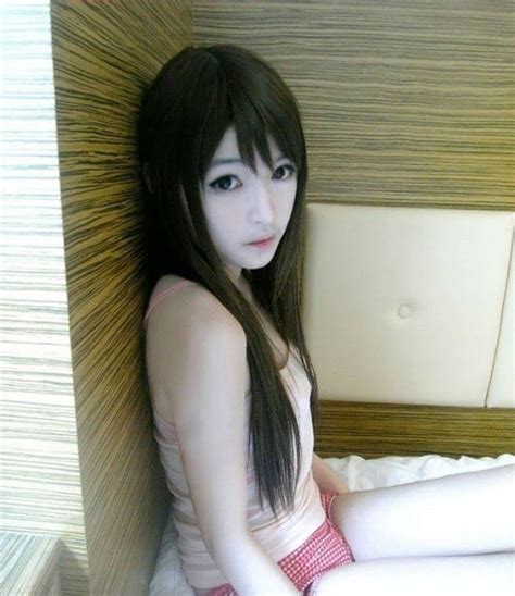 Chinese Teen Model Wang Jia Yun Share This