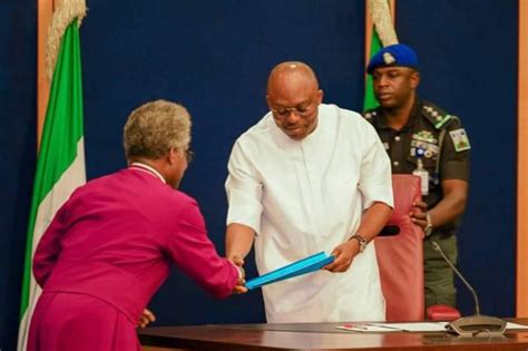 Gov Fubara Tells Church Leaders To Commit To Prayers For Good