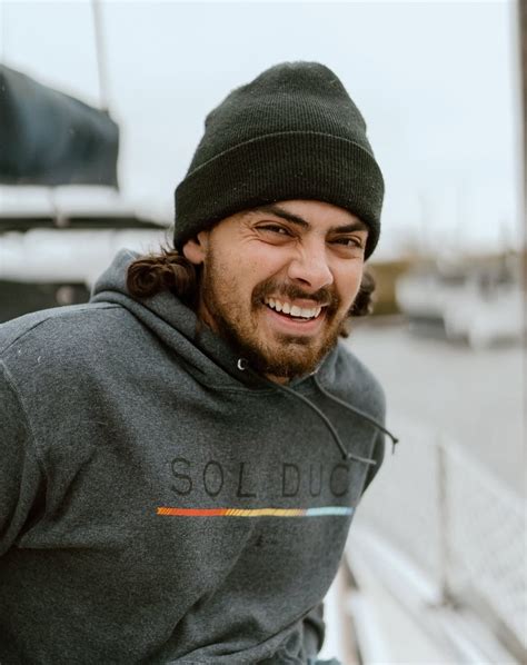 ¿quién Es Oliver Widger Hombre Renuncia A Su Trabajo Para Navegar Con Su Gato A Hawaii