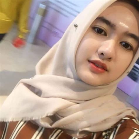 Sampul Wanita