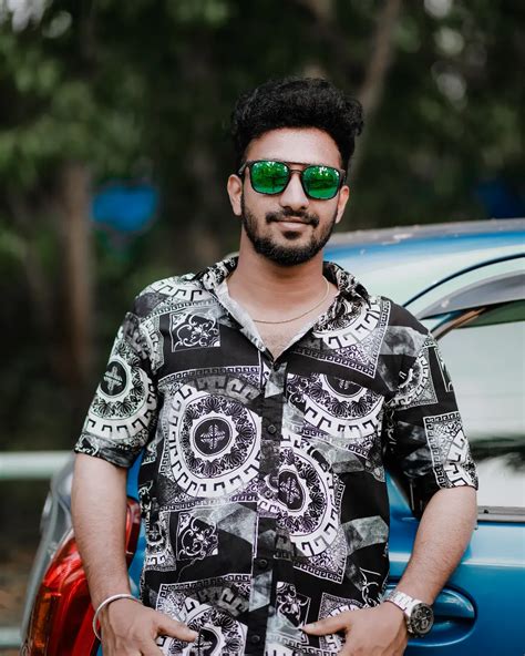 𝐀𝐍𝐀𝐍𝐃𝐔 𝐒𝐔𝐑𝐄𝐒𝐇 ananduz suresh instagram photos and videos