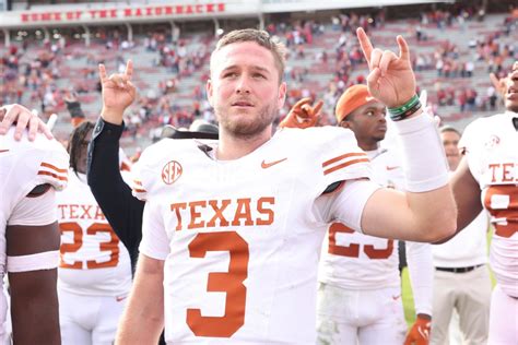 Texas Qb Quinn Ewers Predicted To Play Backup To Aaron Rodgers Next