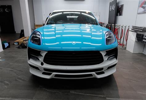 ไปชมกัน🔥 Porsche Macan Techart Body Kit กับสี Super Gloss Miami Blue