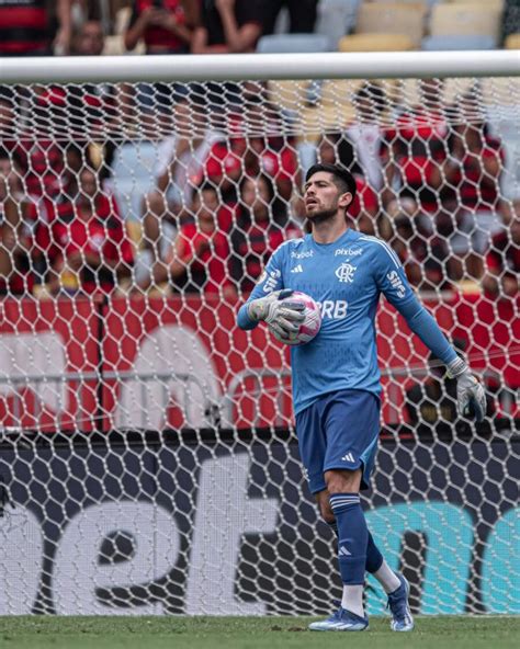 Rossi Manda Recado Para A Torcida Do Flamengo