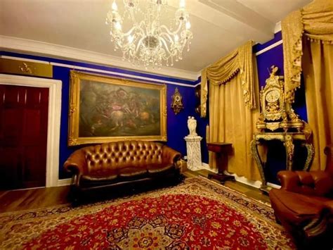 Pin Di Library Jane Su Moody Maximalism
