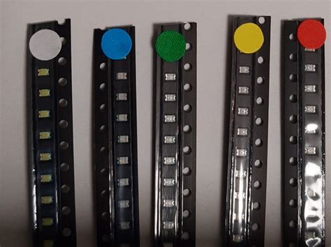 SMD LED 0805 100 Stück 5 Farben | Kaufen auf Ricardo