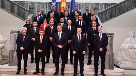 Коалицијата Вреди ќе добие 7 заменици министри и 30 отсто од вкупниот број директори Викендот