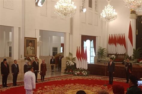 Edy Natar Nasution Dilantik Jokowi Jadi Gubernur Riau Ini Jejak Kariernya