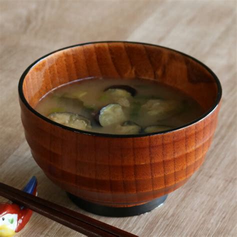 楽天市場汁椀 木製 ml 大 大盛椀 天目木地呂 漆 天然木 食器 大きめ お椀 椀 味噌汁椀 吸物椀 器 うつわ 漆塗り 吸い物 吸物 味噌汁 お碗 汁碗 どんぶり 和風 和食