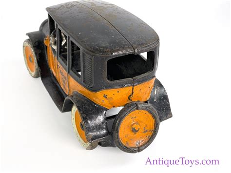 Arcade Yellow Cab Iron1005 Antique Toys For Sale