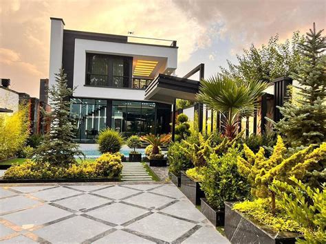 ویلا دوبلکس مدرن با ویو ابدی و استخر آبگرم خانه ویلایی در کردان