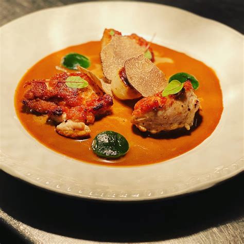 Doris Metropolitan Our Favorite Way To Enjoy Black Truffles Over These Delectable Sweetbreads