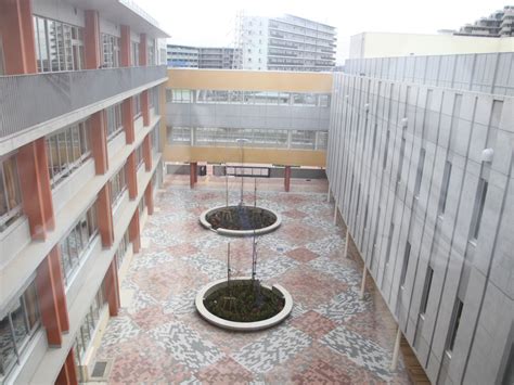 塚田南小学校開校目前に内覧会実施、屋上を活用しプールや開放的な中庭も みんなで船橋を盛り上げる船橋情報サイト「myfunaねっと」
