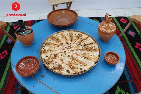 Preshevë Ekspozitë Me Ushqime Tradicionale Shqiptare Preshevare Foto