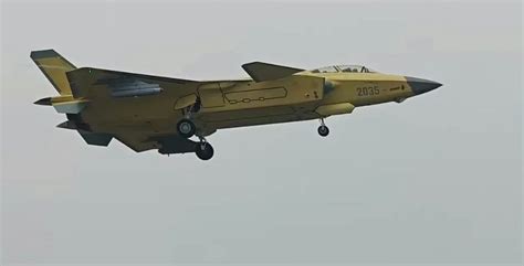 The First Test Flight Of The New J 20s Two Seater Stealth Fighter Of