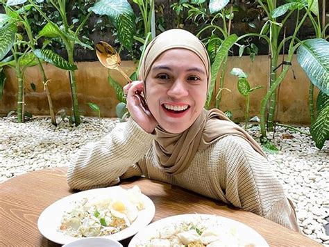 Ini Dia 7 Artis Indonesia Yang Lahir Bulan November Tagar