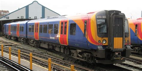 Uk Train If Someone Could Make The Swrswt Class 450 Thatd Be