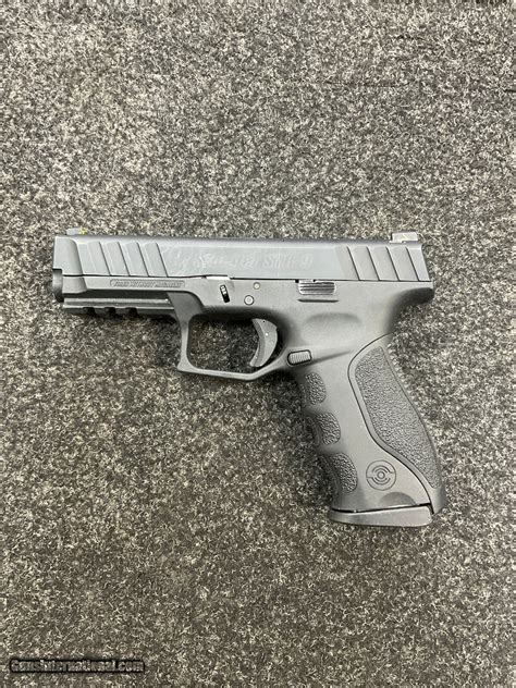 STOEGER STR-9 9MM LUGER (9X19 PARA)