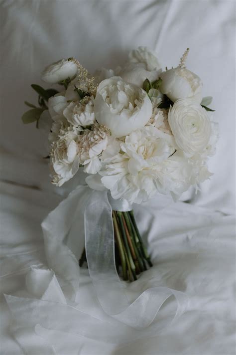 Simple Wedding Bouquets Bridal Bouquet Flowers Wedding Bouquets Bride