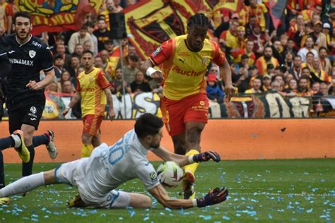Vous Pensez Qu Elye Wahi Sera Le Meilleur Buteur Du RCL En Championnat
