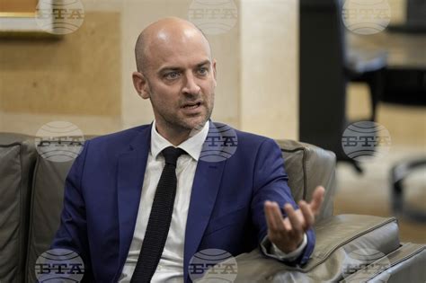 БТА Франция се надява на политически преход в Сирия който да е приобщаващ за всички общности