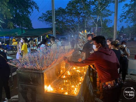 สายมูต้องมา วัดบางกุ้ง จ สมุทรสงคราม ขอพรหลวงพ่อนิลมณีในโบสถ์ปรก