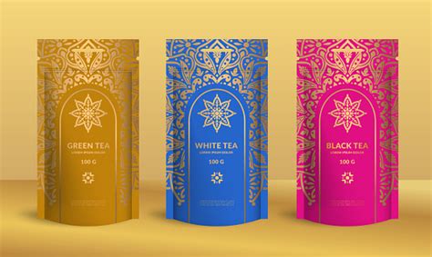 지퍼 파우치 백 모형을 사용한 차 포장 디자인 벡터 장식 템플릿입니다 우아하고 고전적인 요소 음식 음료 및 기타 패키지 유형에 적합합니다 배경 과 벽지에 사용할 수 있습니다