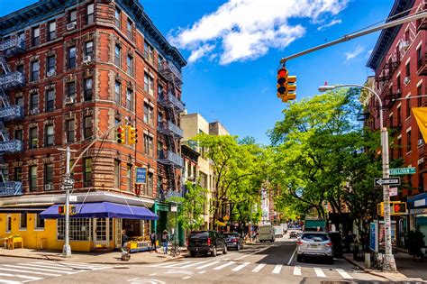 Soho In New York An Artsy Neighbourhood Transformed Into A Trendy Shopping District Go Guides