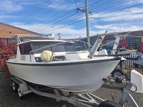 Vulcan 600 Sports Cruiser Mercury 225 Opti Pro Xs Low Hours 72hrs