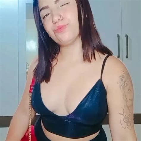 Grazielly Silva🎀💋🧿 Euhgrazymake • Threads Say More
