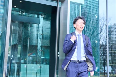 営業 社員インタビュー 人と仕事 新卒採用サイト 東洋製罐グループホールディングス株式会社