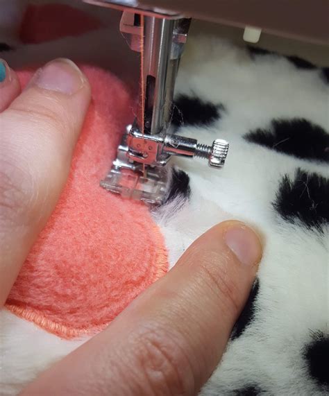 simple handpaw pattern and tutorial patreon tutorial fursuit