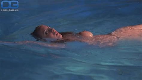 Eva Amurri Nude Pictures Onlyfans Leaks Playboy Photos Sex Scene Uncensored