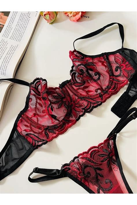 Tuanagiyim Kadın Seksi Fantezi Dantel Detaylı Sütyen Külot String
