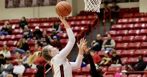 Lorena Girls Stay In Lockstep Stomp Over Rockdale