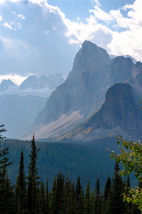 Moraine Lake Banff Cycle And Sport