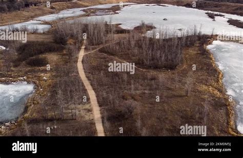 Splitting Path Stock Videos And Footage Hd And 4k Video Clips Alamy