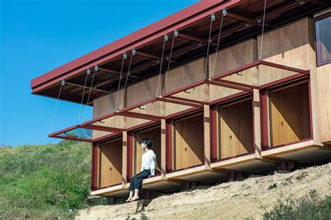 Schemata Architects Adds Guesthouse And Bar To Coastal Home Architec Zeps