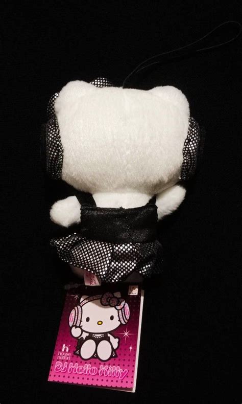 Hello Kitty Dj Pendant Plush On Carousell