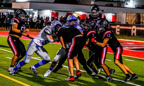 Banning Footballs Rushing Attack Paves The Way To Cif Socal Division 5