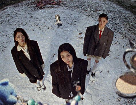 Illit Not Cute Anymore 2025 Kpop Girls Group Fan