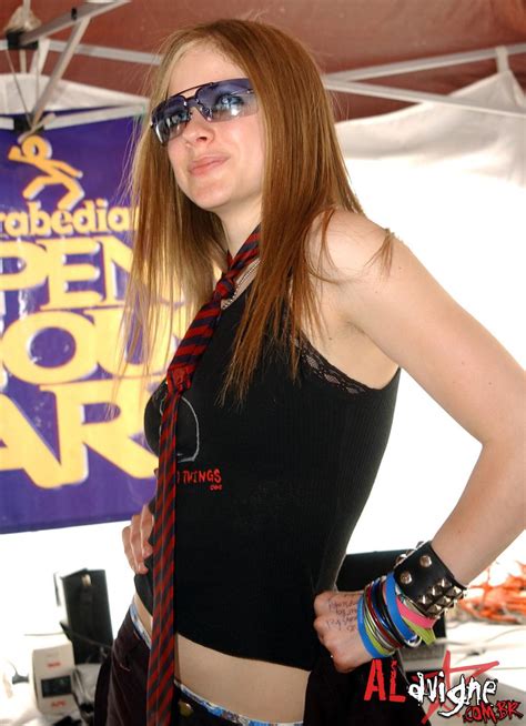Cute And Sexy R Avrillavignecum
