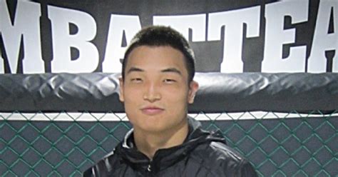파이터 인터뷰 프로 데뷔전 앞둔 박경수 내 꿈은 웰라운더