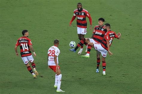 Avião fretado na data FIFA recoloca o Flamengo na rota do título S1Live