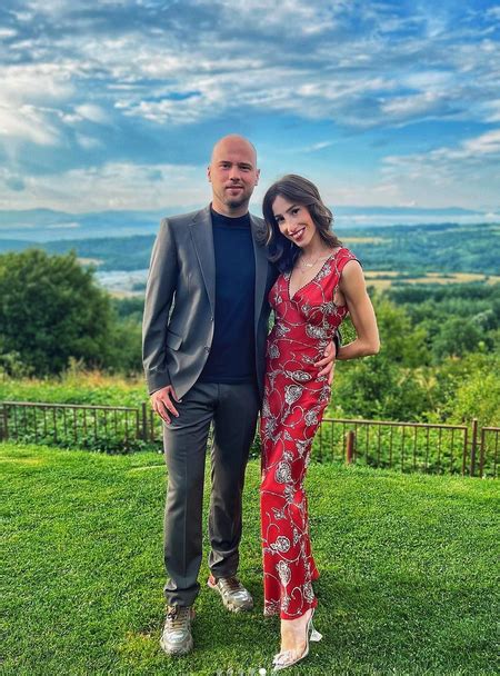 Сватба за прекрасната Симона Дянкова