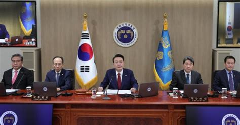 사설 내달 중폭 이상 개각 서오남 벗고 인재 폭넓게 등용해야