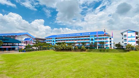 โรงเรียนสวนกุหลาบวิทยาลัย ชลบุรี Si Racha